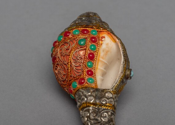 Buddhist Conch Shell