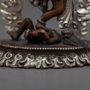 Lion Face Dakini Singha Mukha Statue for Divine Wisdom Khandroma Senge ...