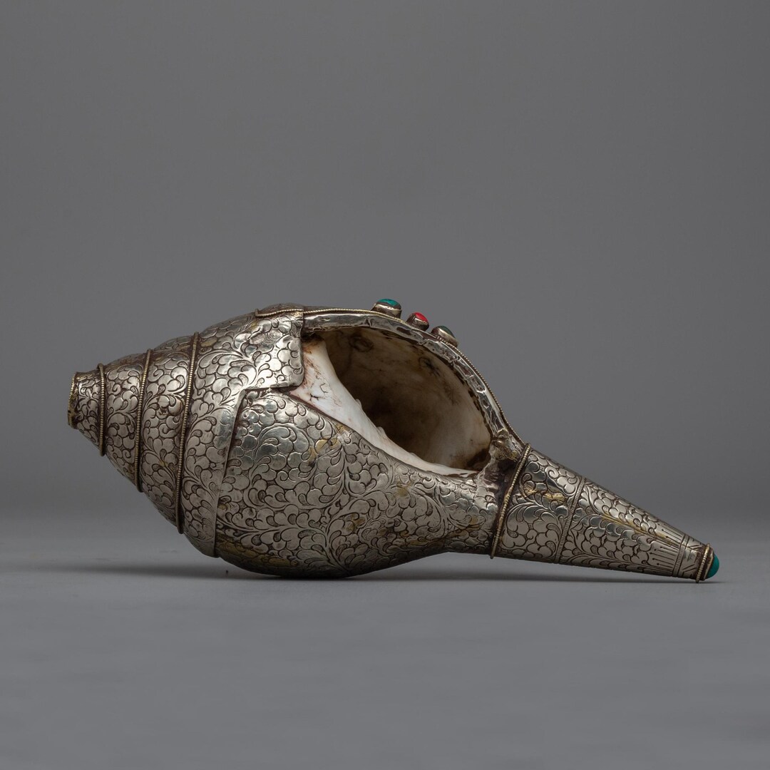 Tibetan Religious Altar Conch Shell | Sacred Handcrafted for Your Altar ...