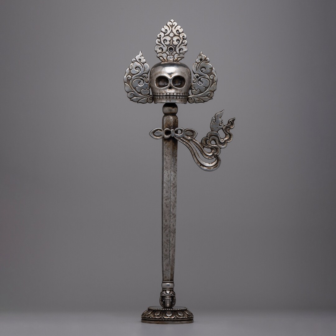 Tibetan Kartika Axe | Khatang Axe | Ritual Axe With Skull Head ...