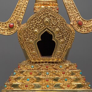 Gold Plated Buddhist Chaitya Stupa for Spiritual Wisdom & Enlightenment ...