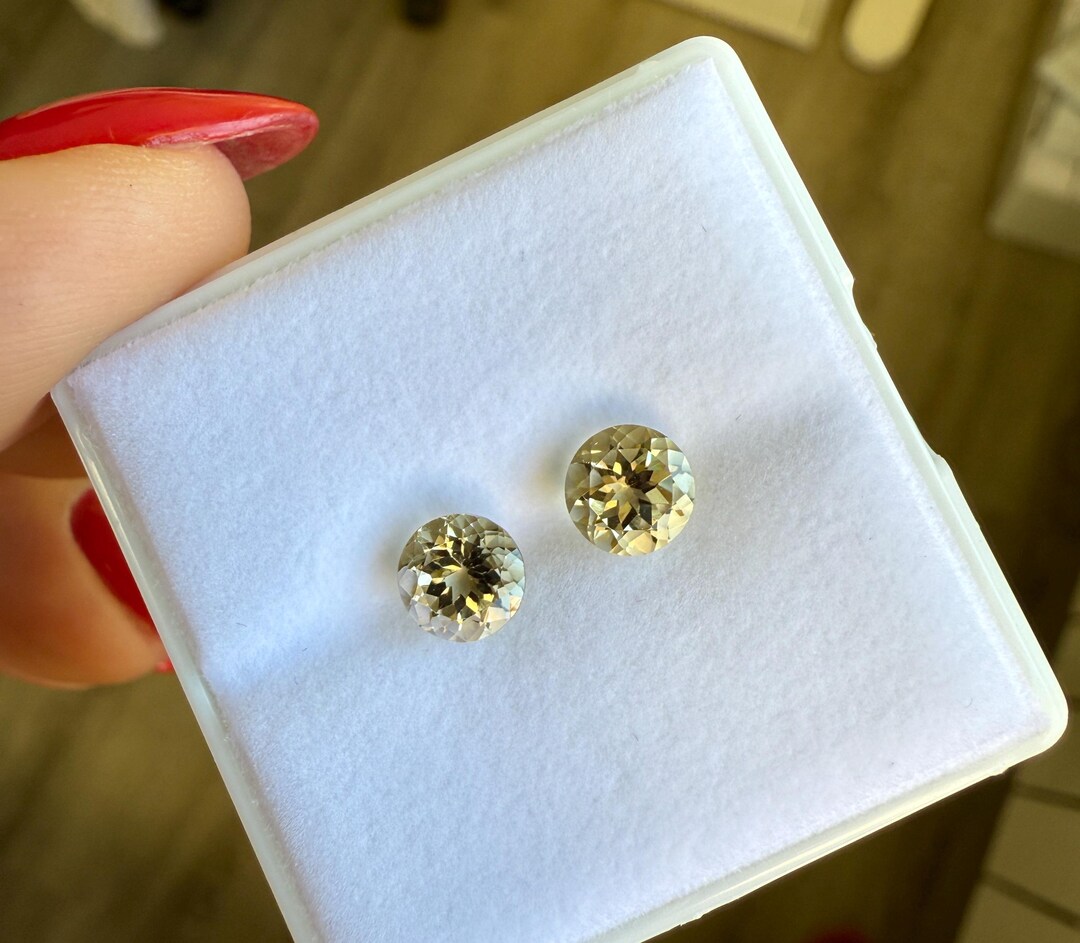 Spectacular Pair of Champagne-colored Tourmalines, Brilliant Cut. - Etsy