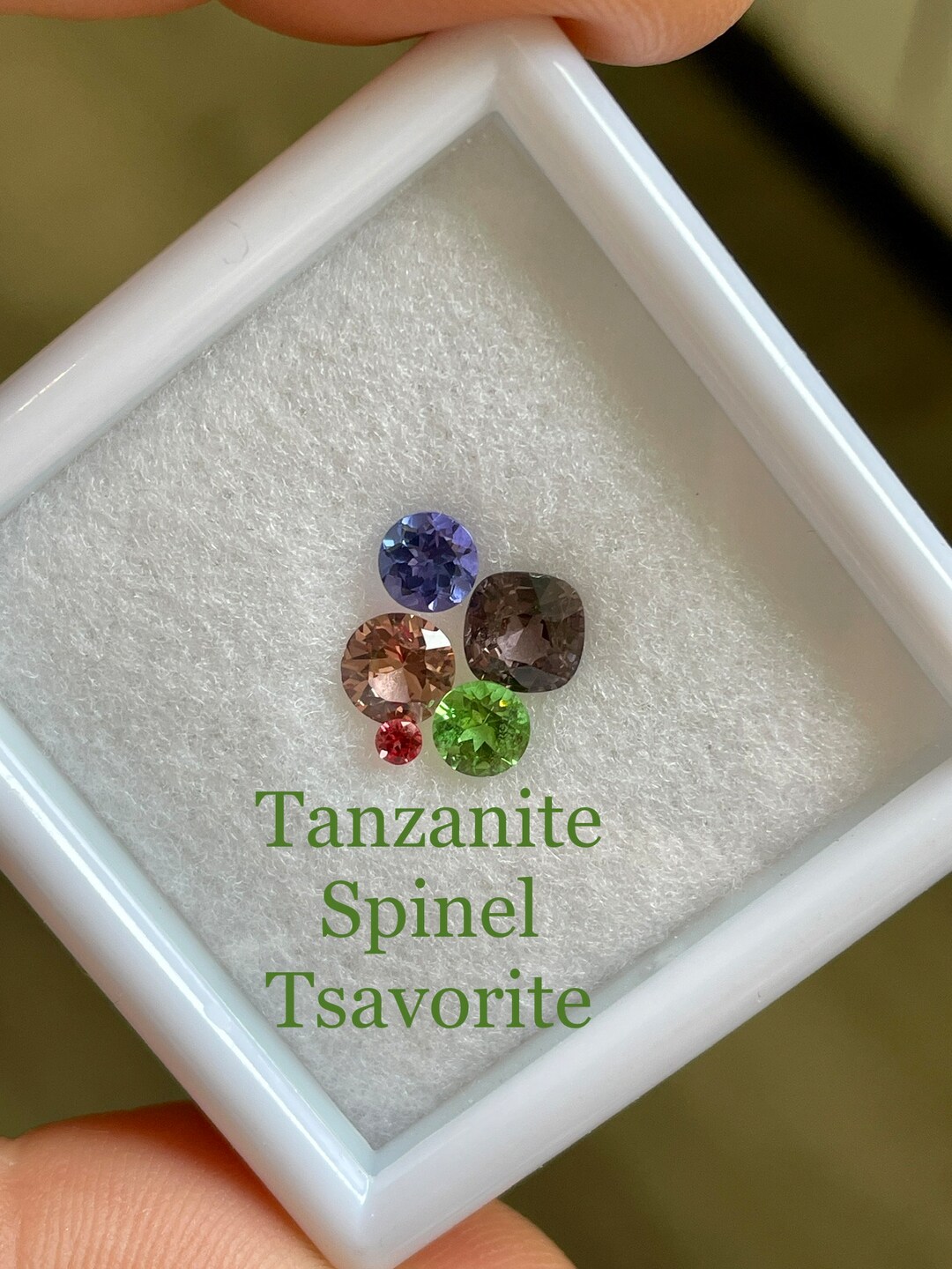 Wonderful Mix of Natural Gems.tanzanite, Tsavorite, Red Spinel, Peach ...