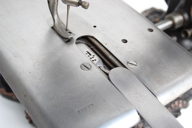 The princess of Wales Antique Sewing Machine - Etsy