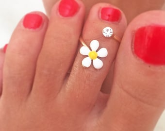 Daisy Toe Ring - Etsy
