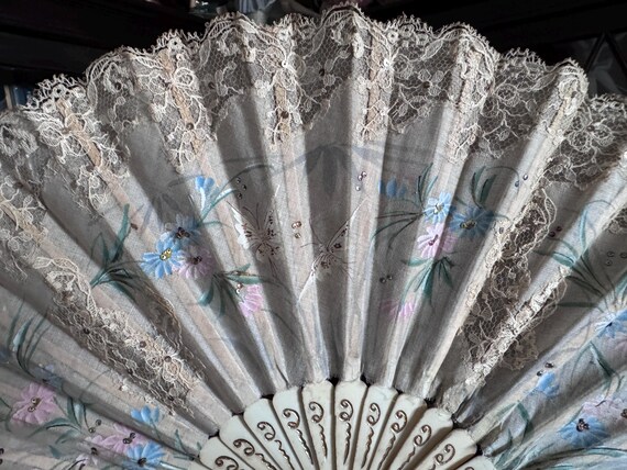 Antique fan, 19th century, bone and fabric. Hand pain… - Gem