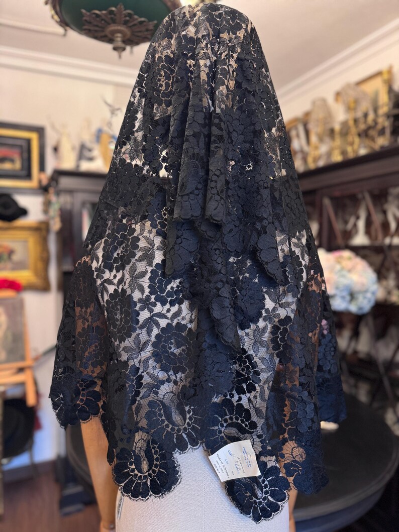 Vintage Spanish Mantilla. Catholic Veil. Church Scarf. - Etsy