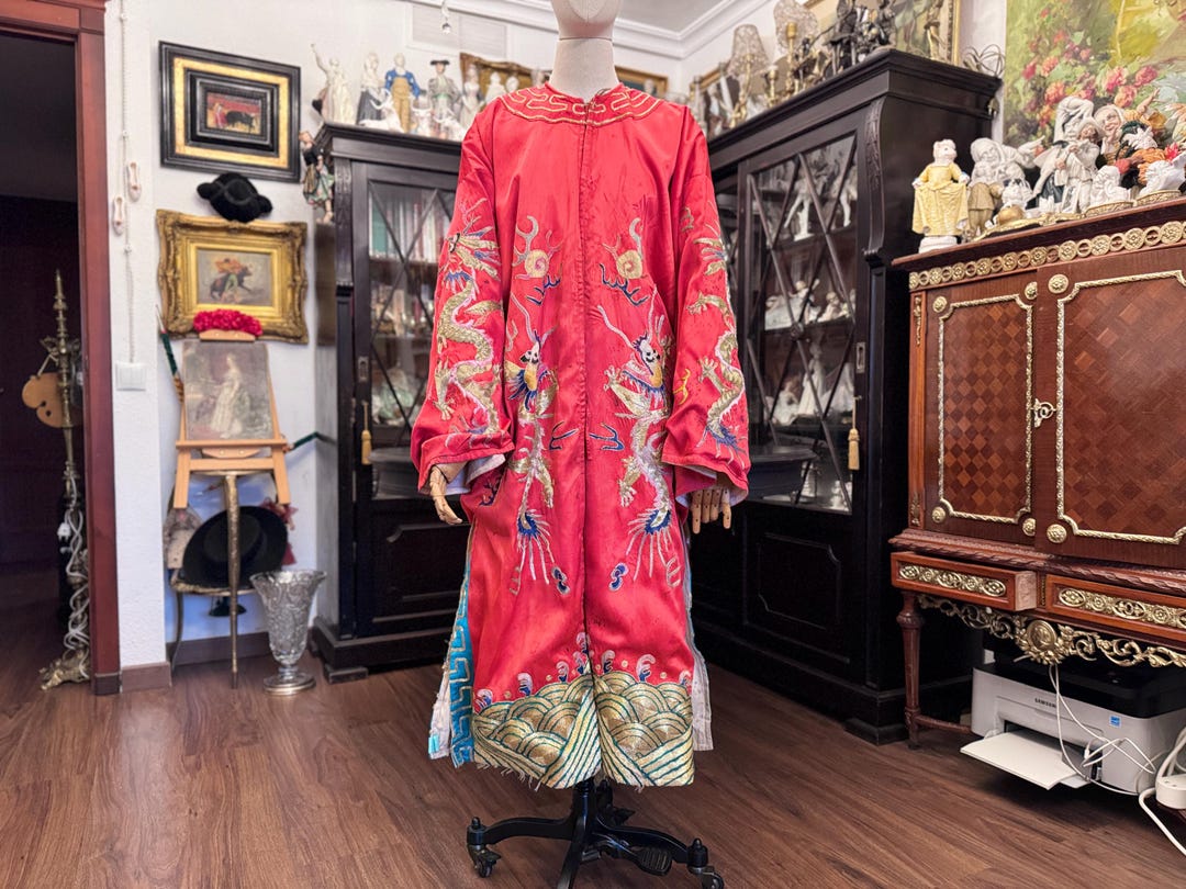Exceptional 19thc Qing Chinese Embroidered Dragon Kesi Robe.embroidered ...