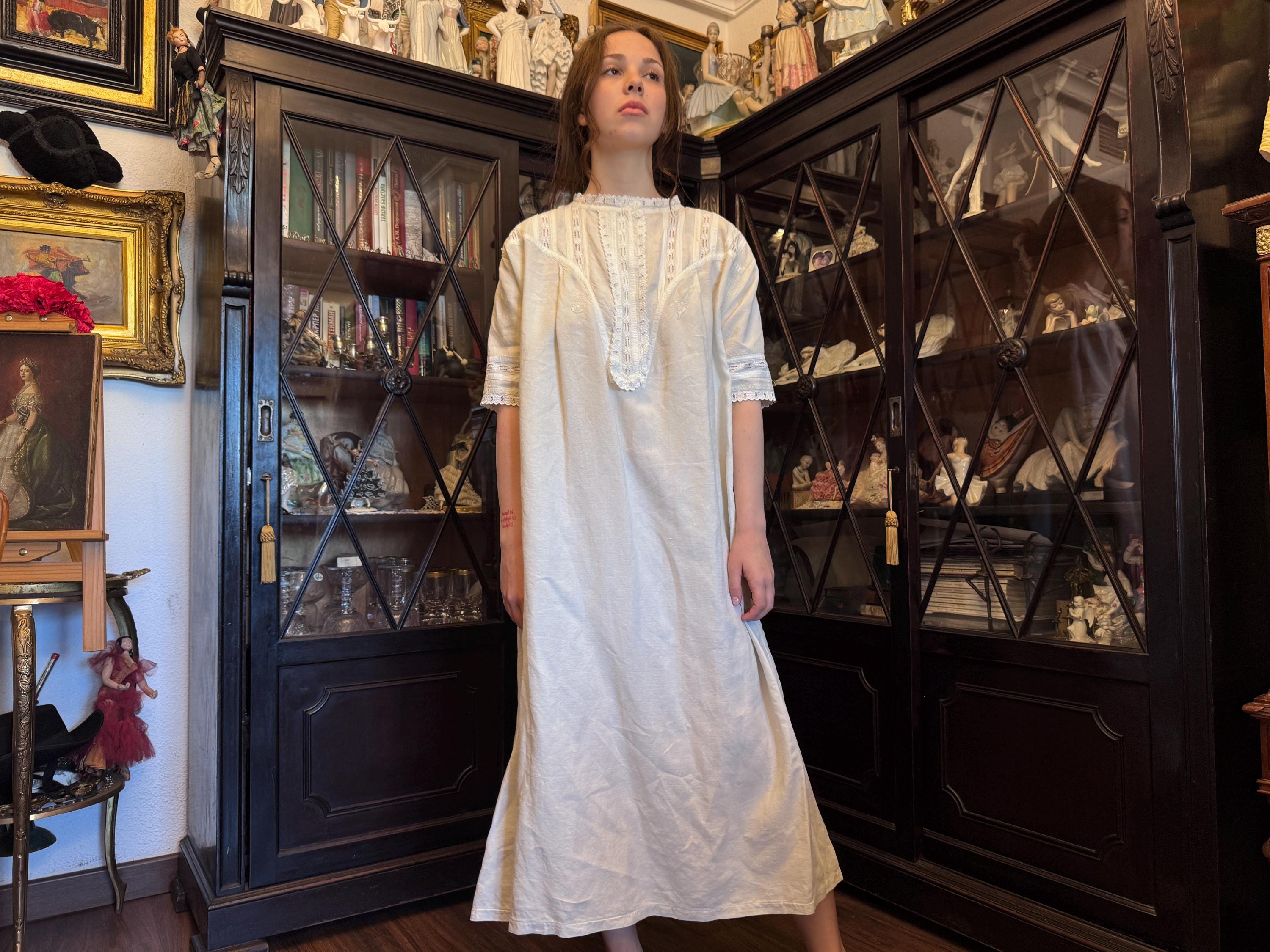 Antique White Linen Nightgown With Monogram | Victorian Embroidered ...