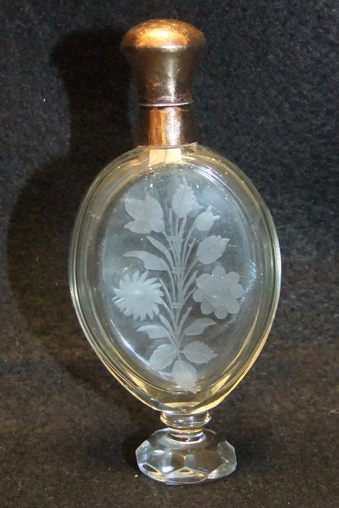 Victorian Gold Topped Engraved Cut Glass Scent/perfume Bottle - Etsy