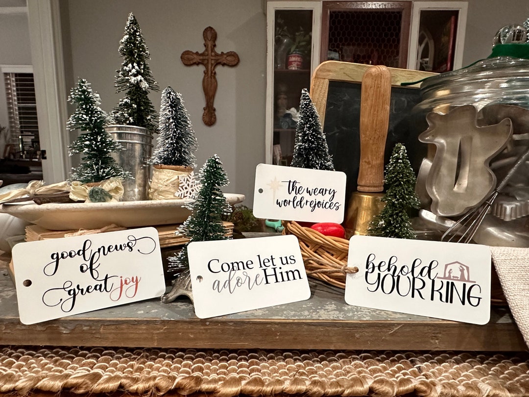 Neutral Christmas Gift Tag Weary World Rejoices Divine Inspiration Good ...