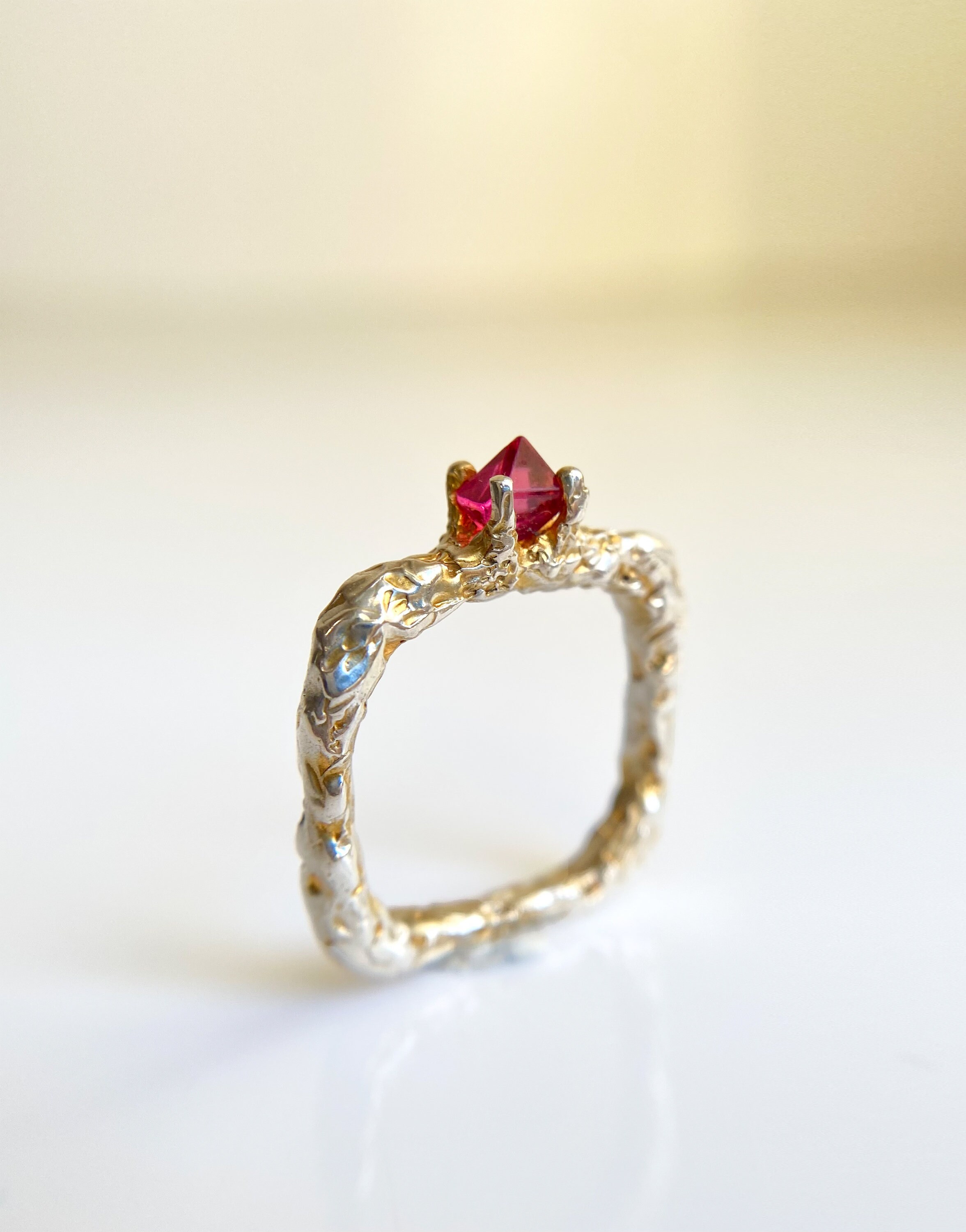 Fiery Elegance Solitaire Ring With Octahedral Raw Red Spinel - Etsy