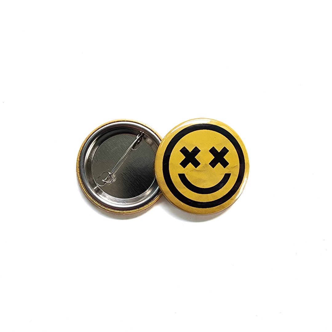 Smiley Face Button 1.5" - Funny - Halloween - Goth Accessory - Etsy