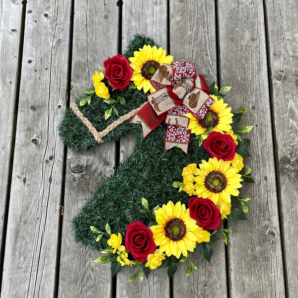 Horse Head Wreath - Etsy