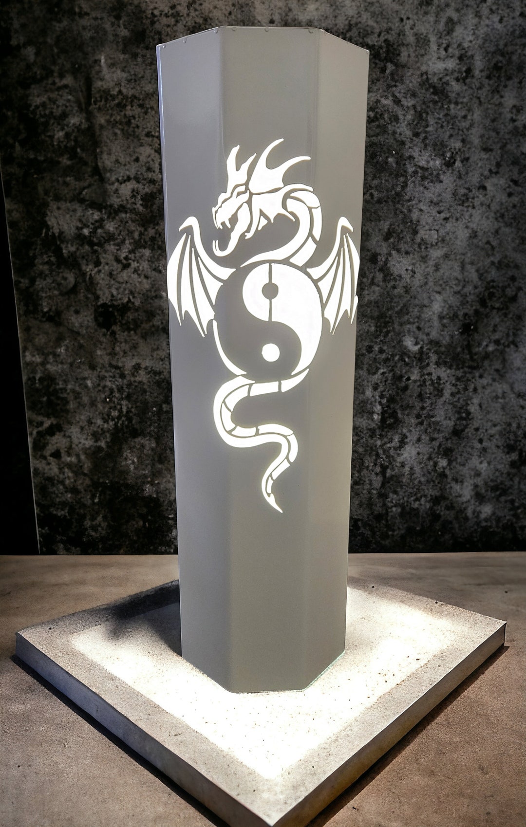 Motif Column / Decorative Column With Motif "ying & Yang Dragons ...
