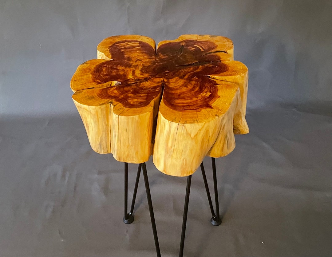 The flower Table - Etsy