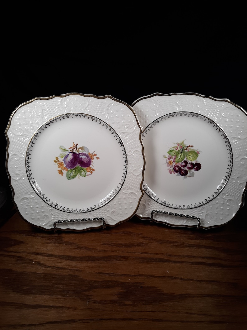 Set of 2 Vintage Washington Colonial Made in USA Square Plates ...