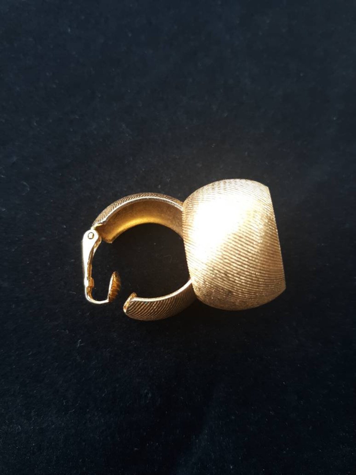 Vintage Avon Clip on Gold Tone Hoops | Etsy