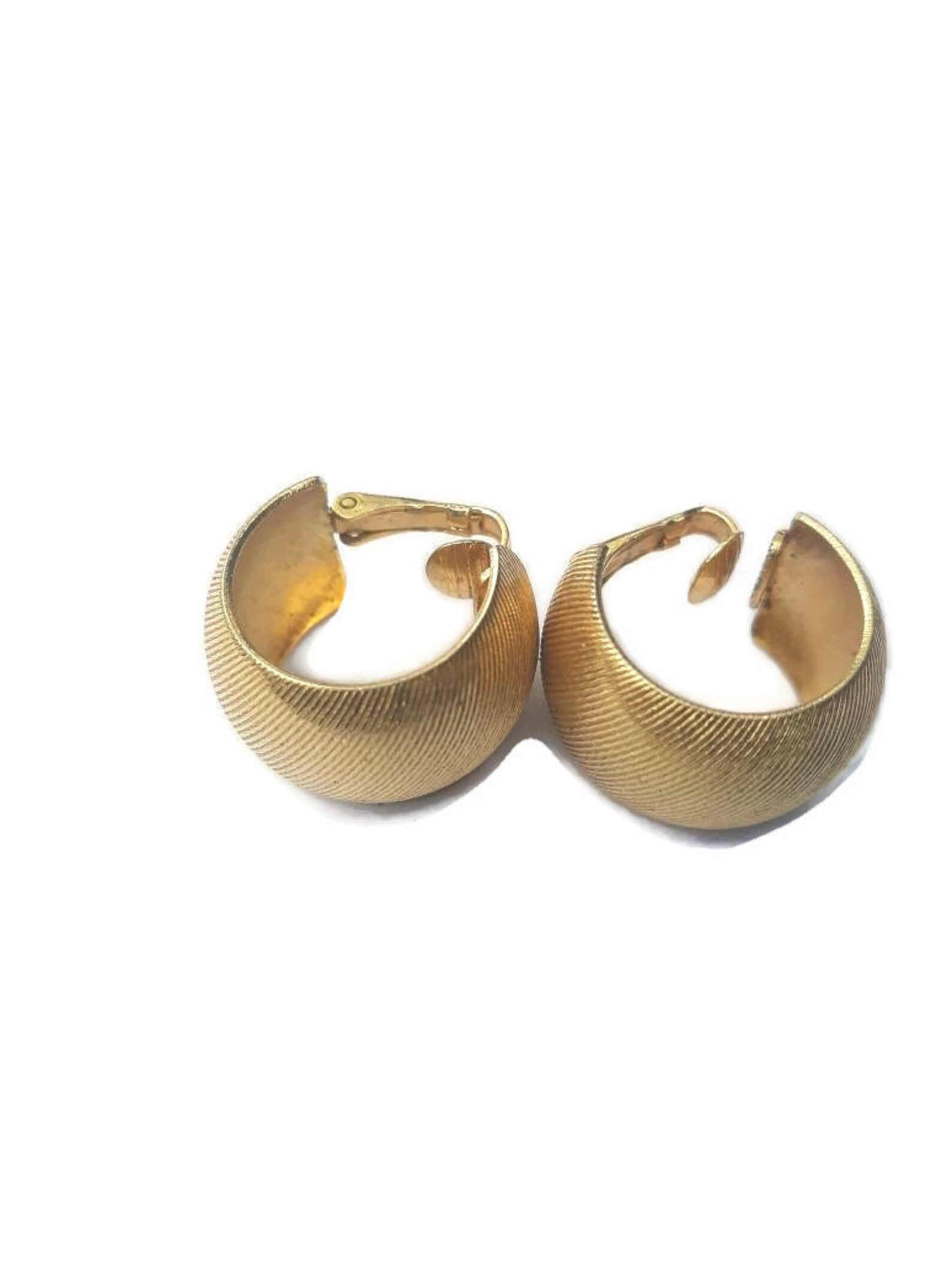 Vintage Avon Clip on Gold Tone Hoops - Etsy