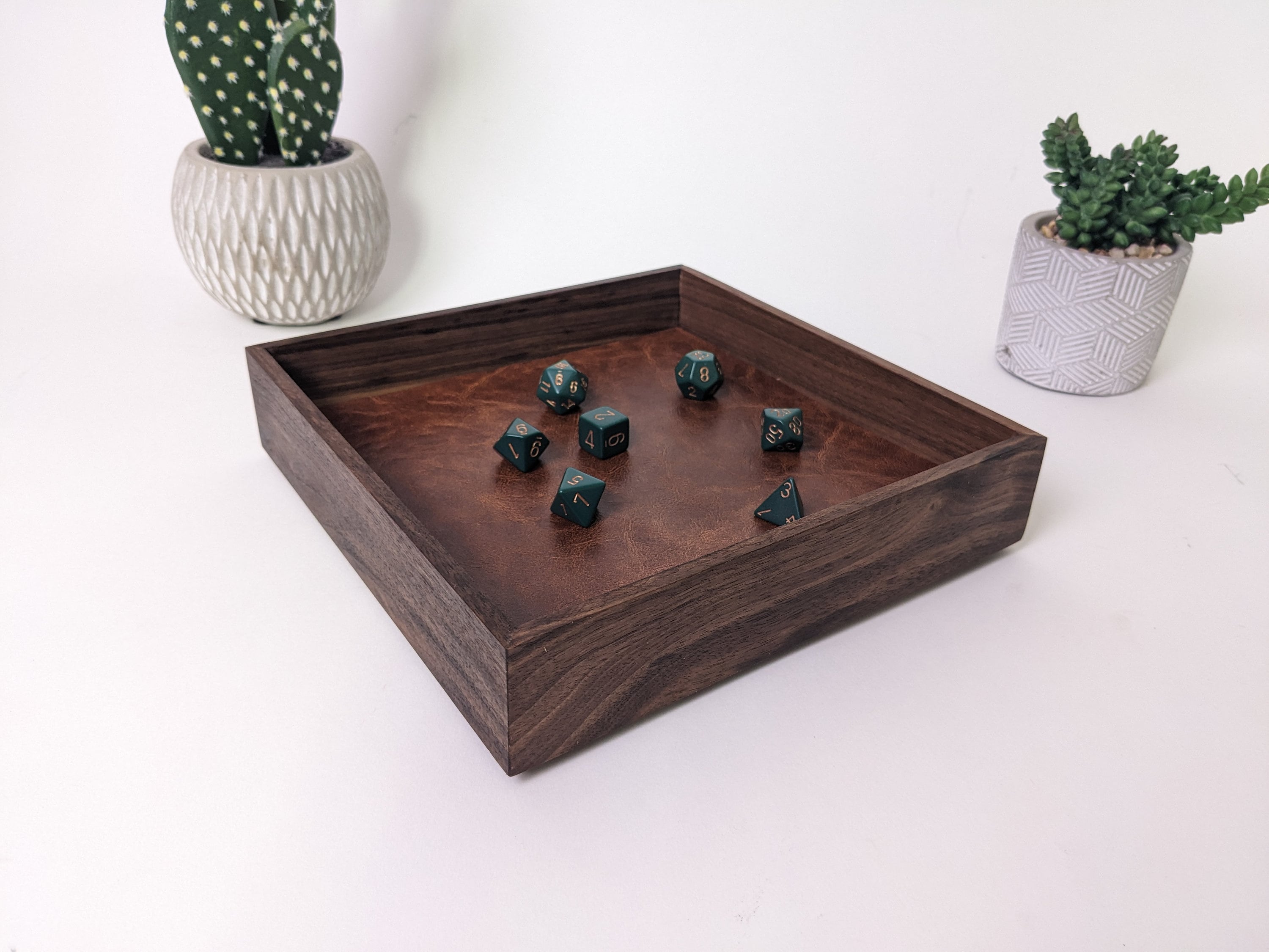 Wooden Dice Tray | D&D Dice Tray | Dungeons and Dragons Dice Tray - Etsy