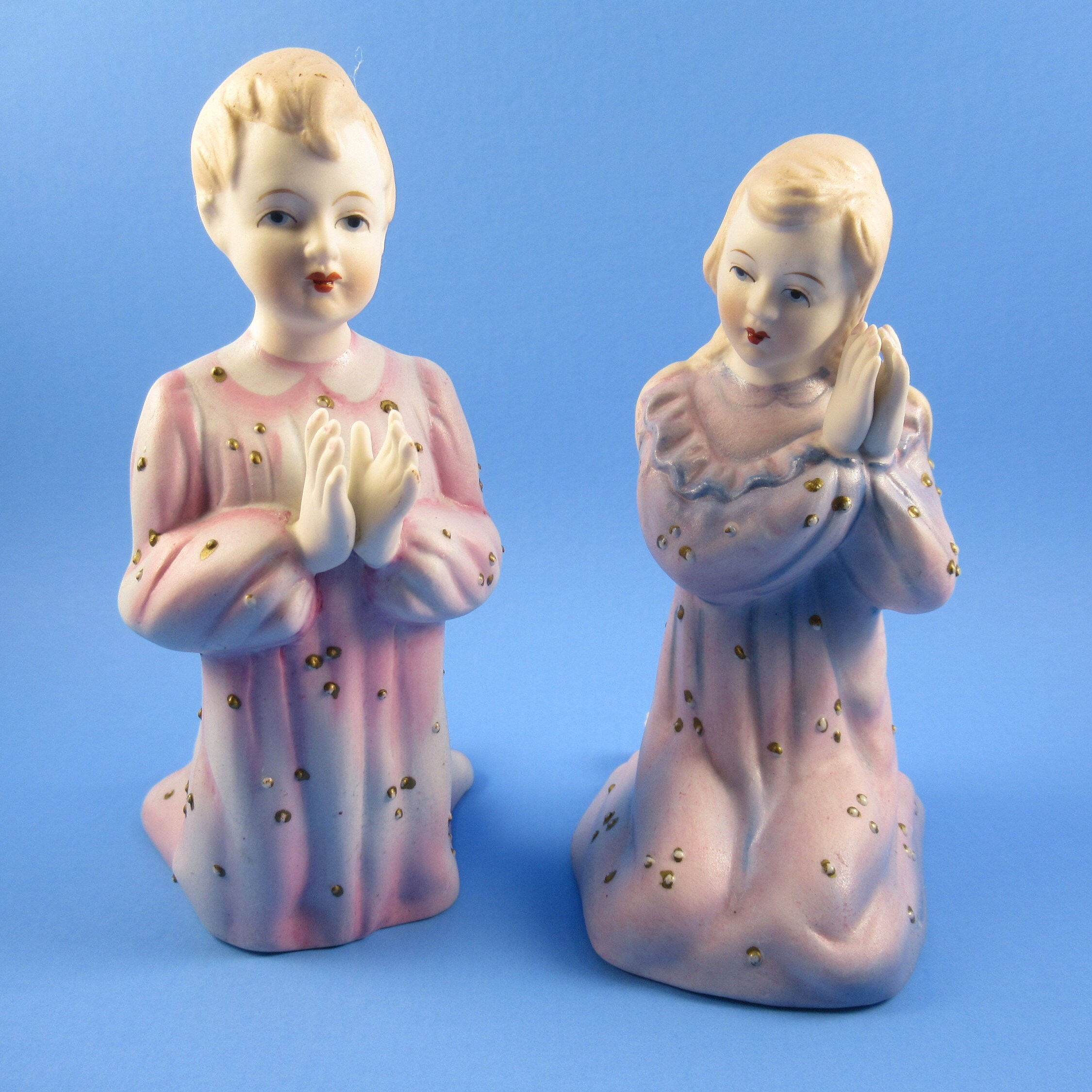 Vintage Lefton Figurines, Kneeling Boy and Girl, 945, Hand Painted ...