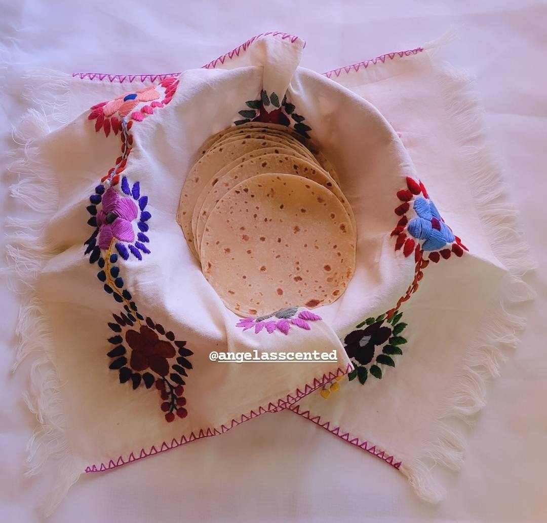 Hand-embroided Tortilla Wraps/bread Cloth/placemat/table Mat/cloth ...