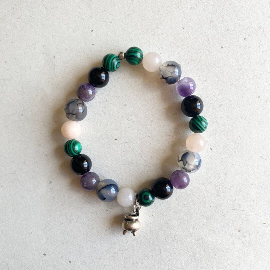 Welsh Goddess Cerridwen Devotional Bracelet - Etsy