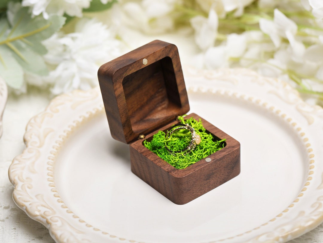 Personalized Square Ring Box With Moss, Walnut Ring Boxes, Wooden Ring ...