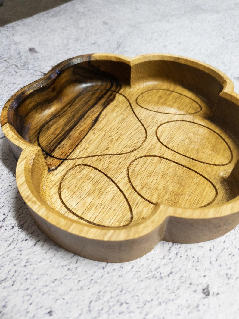 Dog Dish - SVG Paw Print - SVG - Paw Print - CNC Dish - Pitbull Dish - Etsy