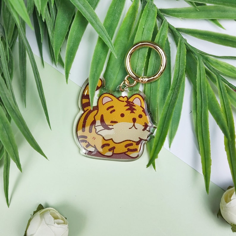 Tiger Wildlife Animal Acrylic Keychain Kawaii Chibi Key Charm Cartoon ...
