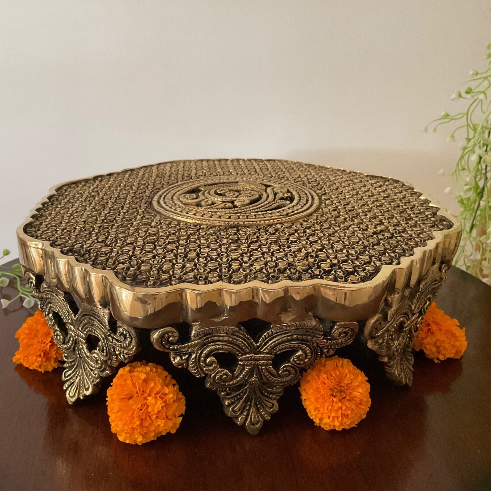 Brass Chowki for Idols, Pooja Chowki Stool, 11 Inches Brass Pooja ...