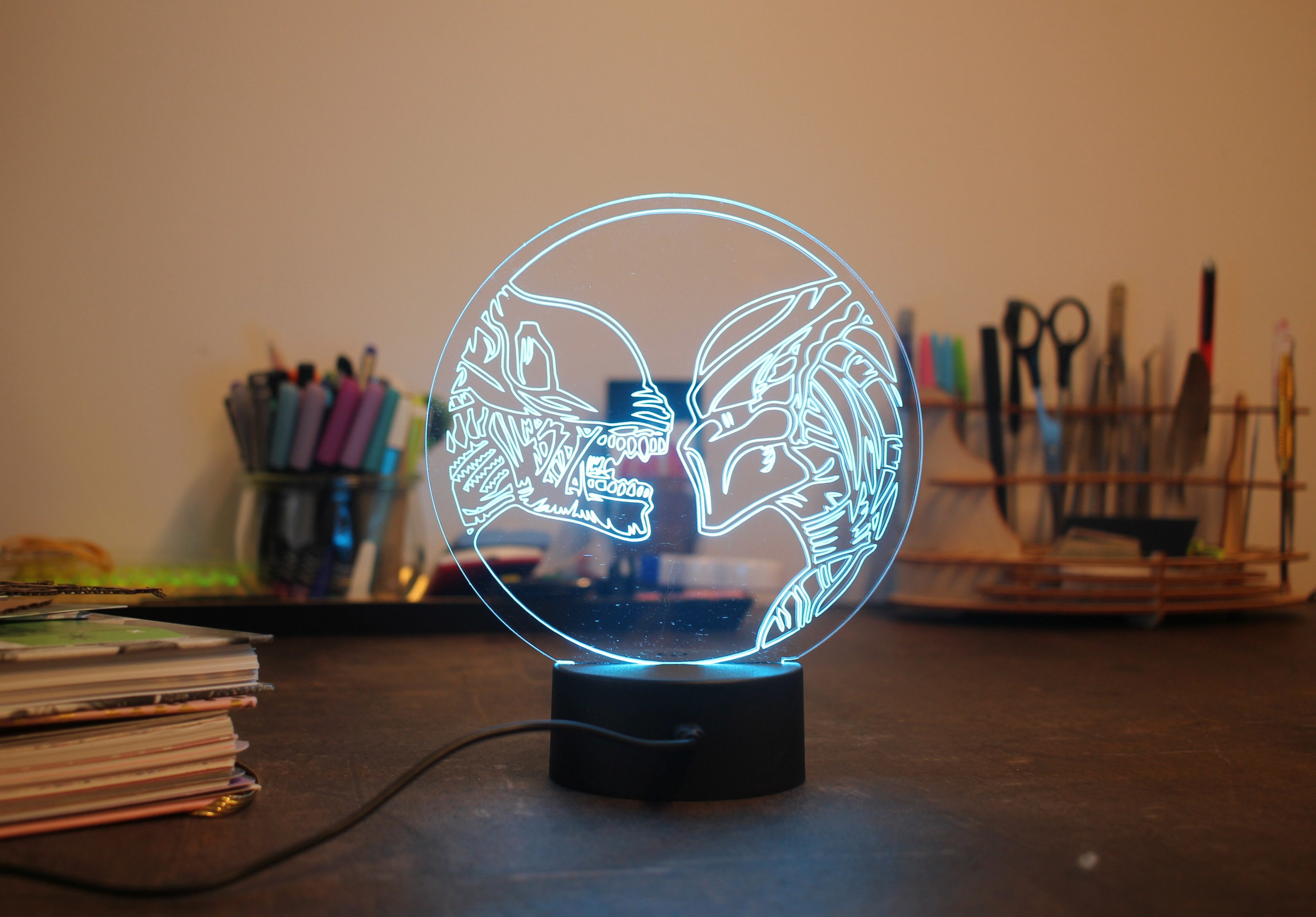 Night Lamp, Alien Vs Predator Night Lamp, Alien Vs Predator Led Lamp ...