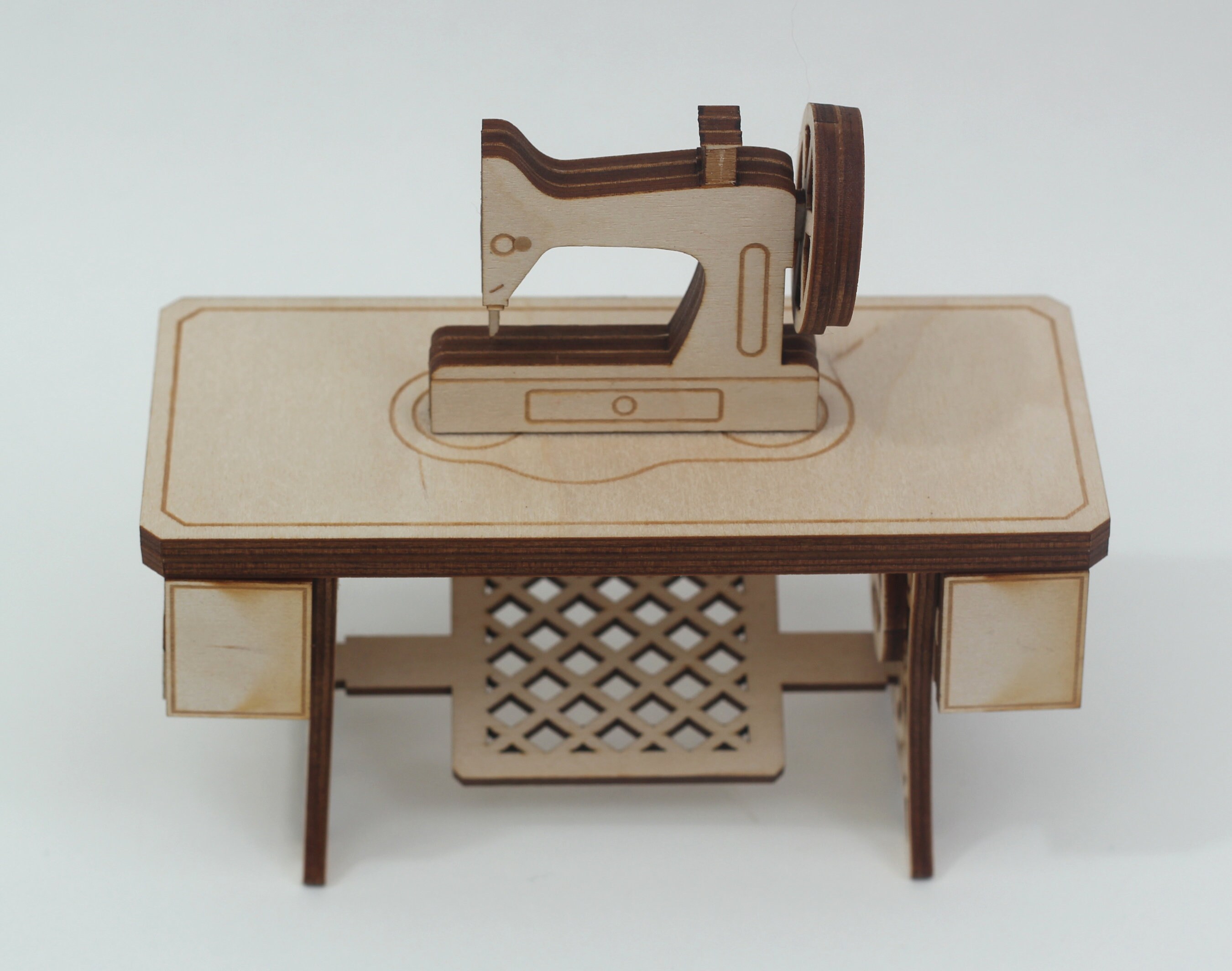 Mini Wooden Sewing Machine, Scale Sewing Machine, Sewing Machine Model ...