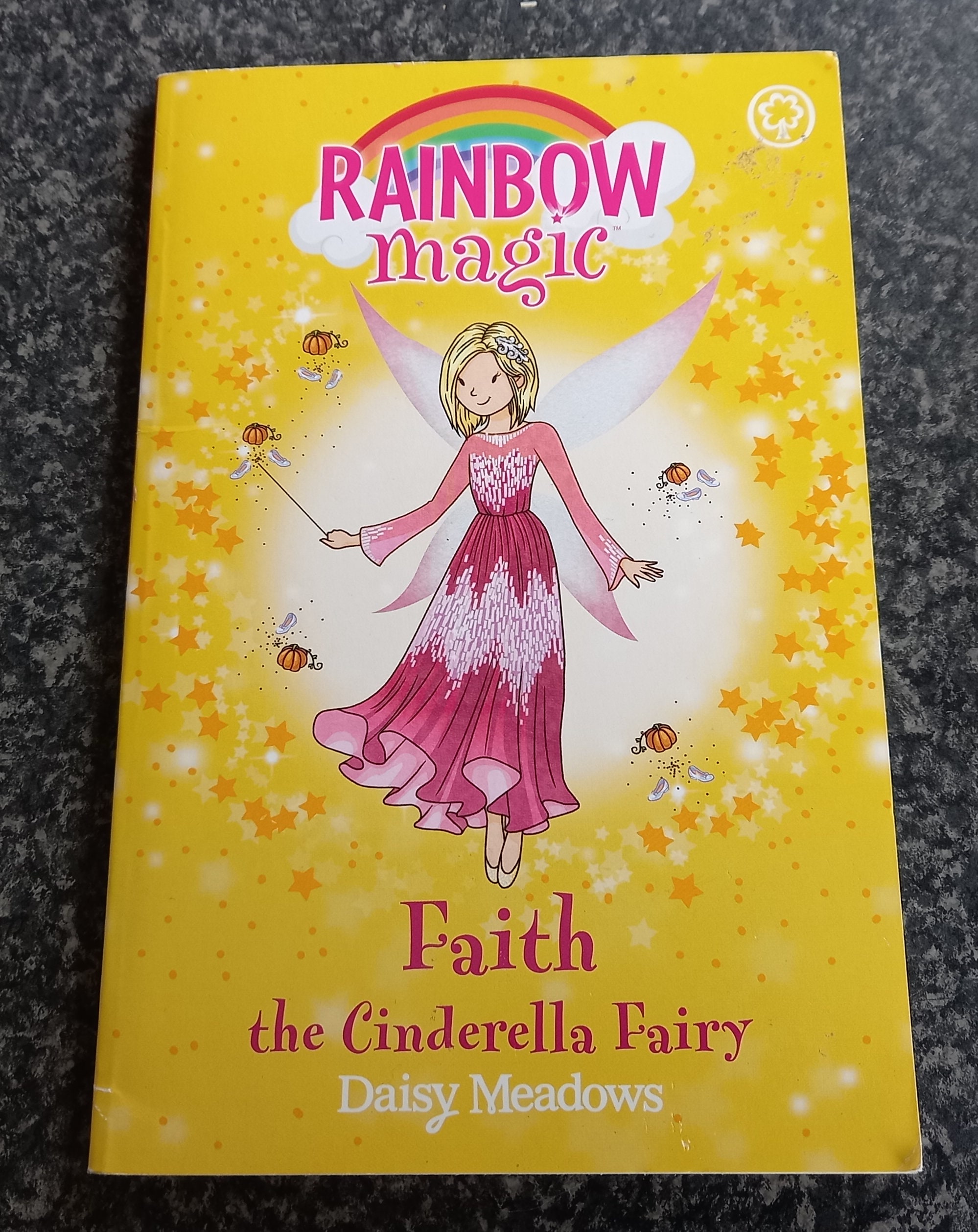 Daisy Meadows Fairy Coloring Pages Rainbow Magic Rainbow Fairies Book