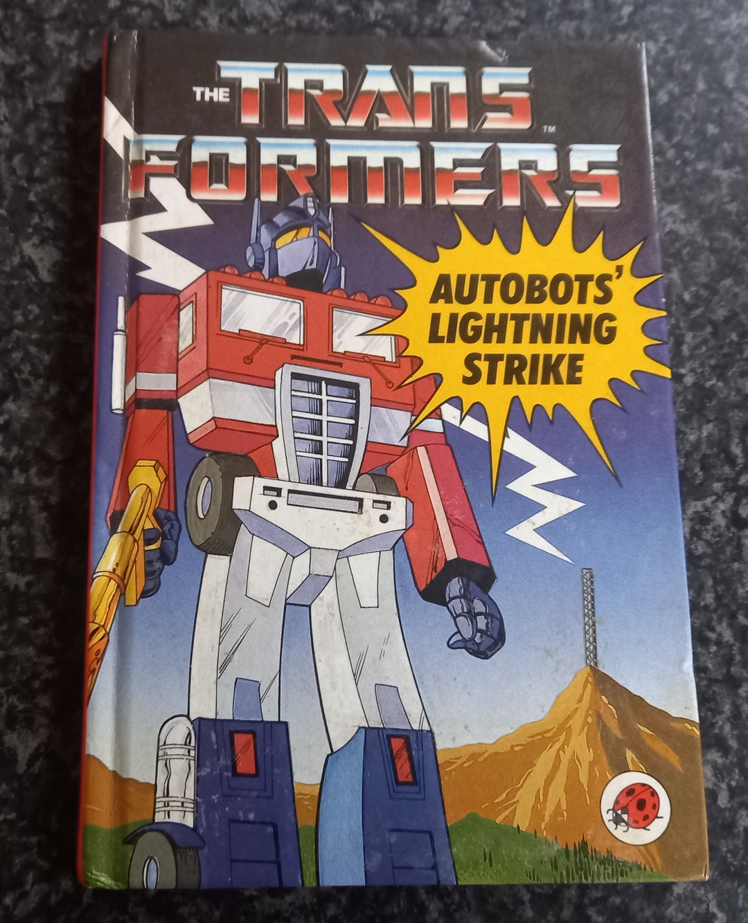 Ladybird Book the Transformers Autobots' Lightning Strike. ( LB66 ...