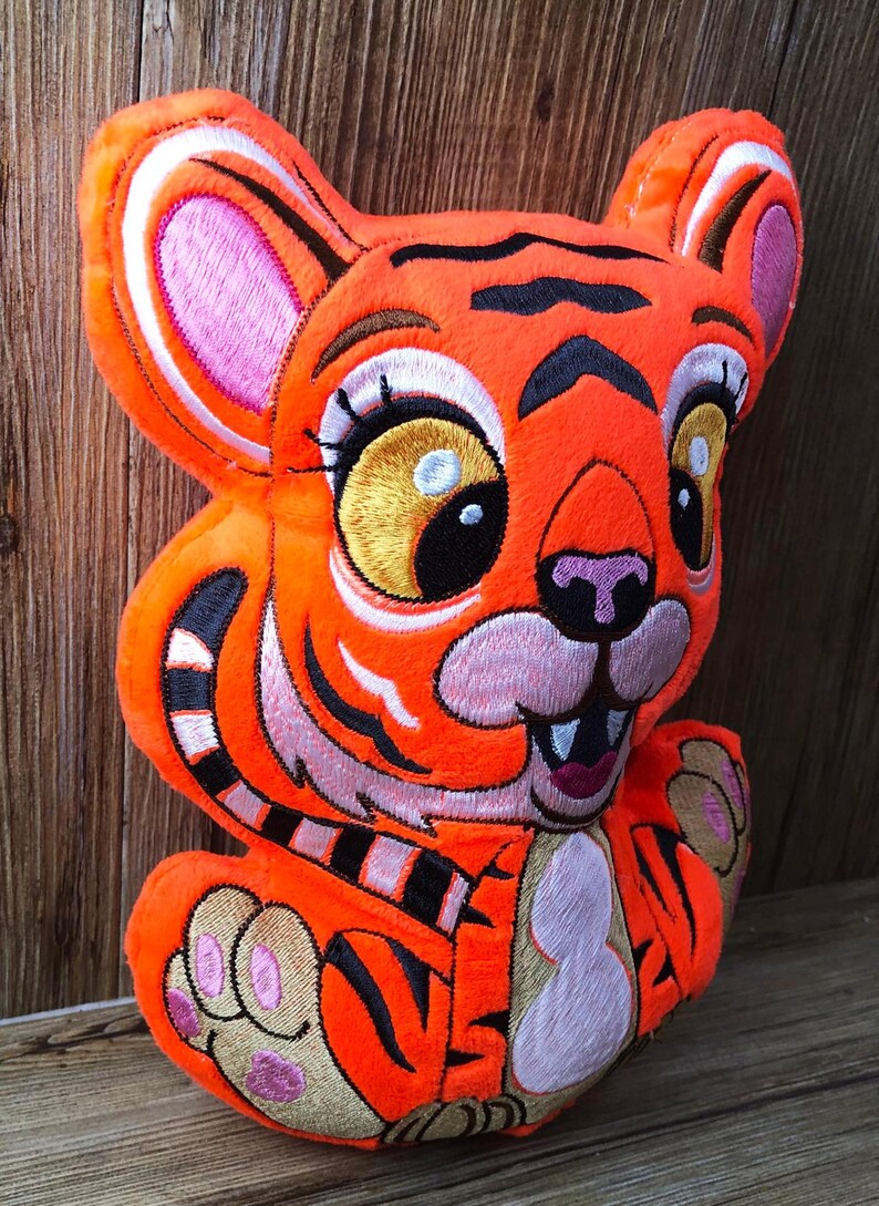 Embroidery File ITH Tiger Lilli for Frame 16 X 26 Cm, Machine ...