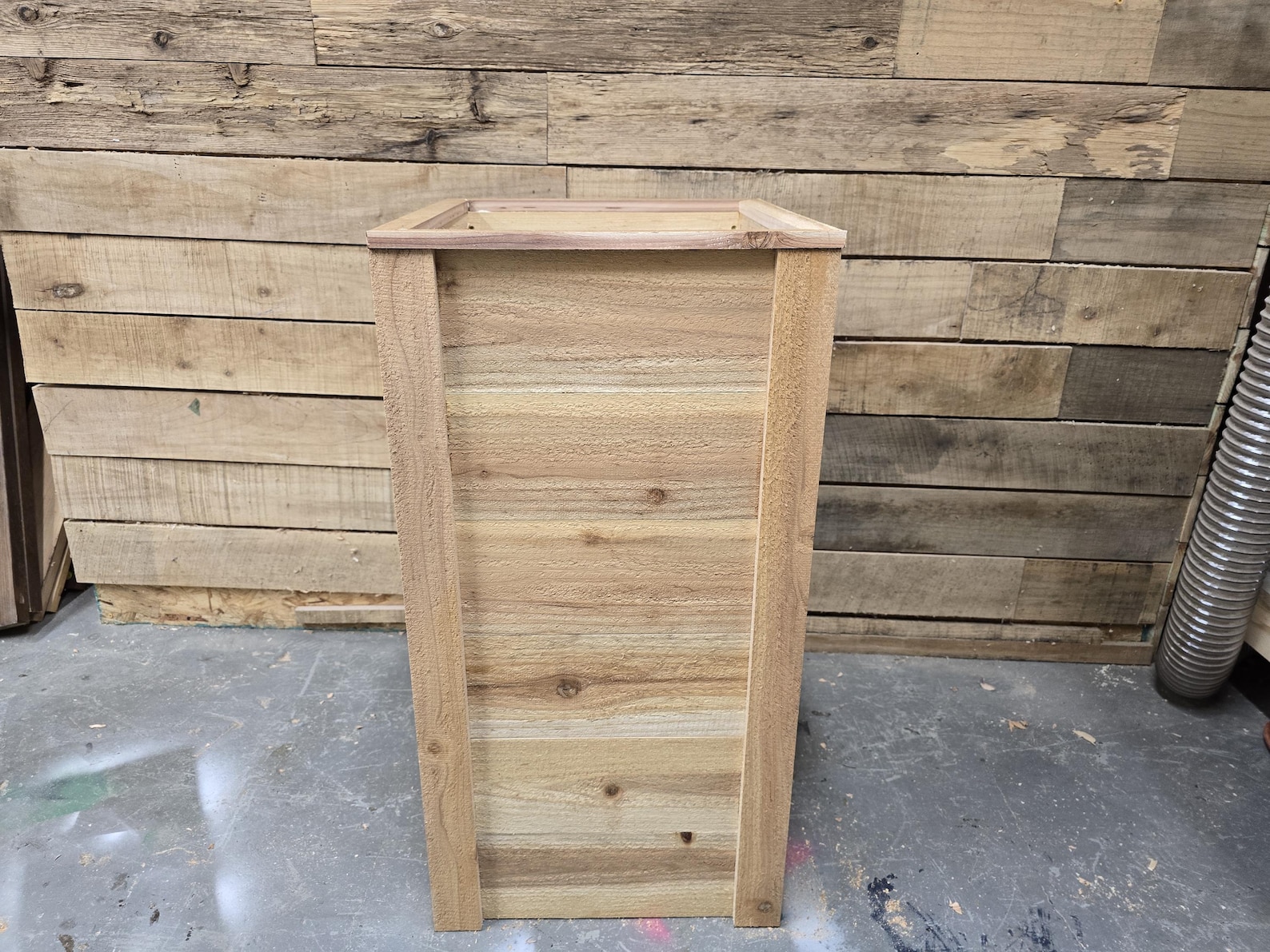 Tall Cedar Planter Box Build Plans: DIY Woodworking (digital Download ...