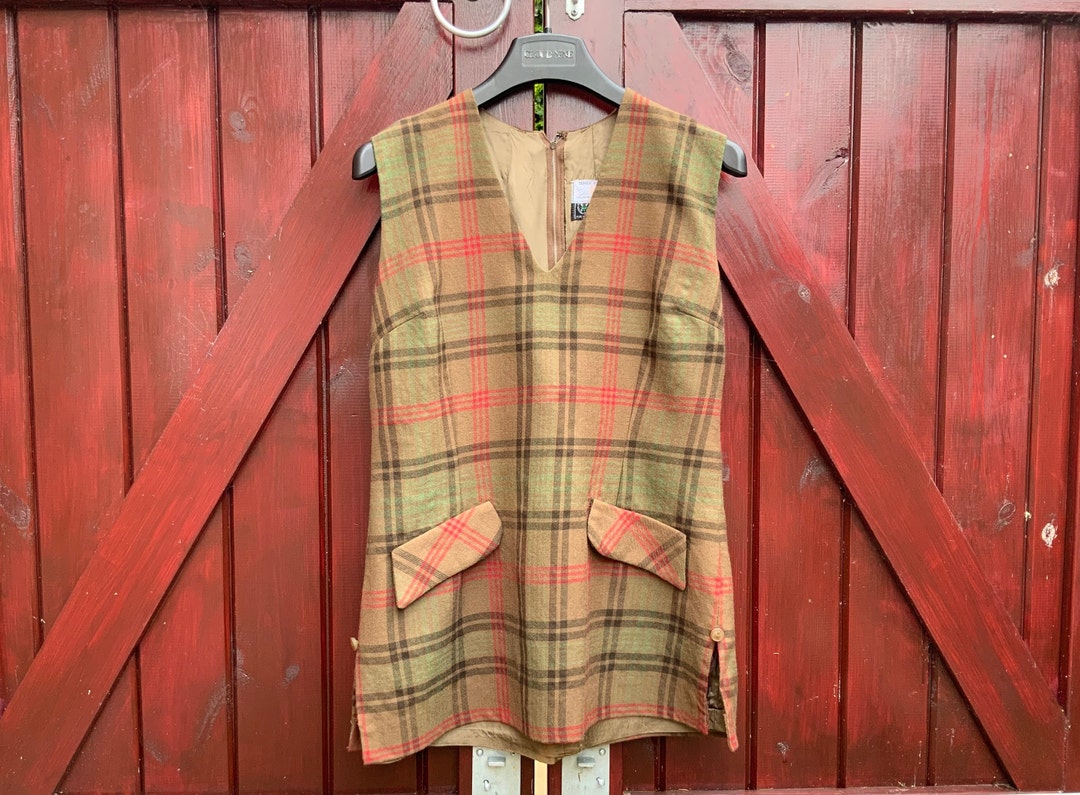 Vintage 1960s Pringle Tartan Wool Vest Top Zip up Layer up Autumn ...