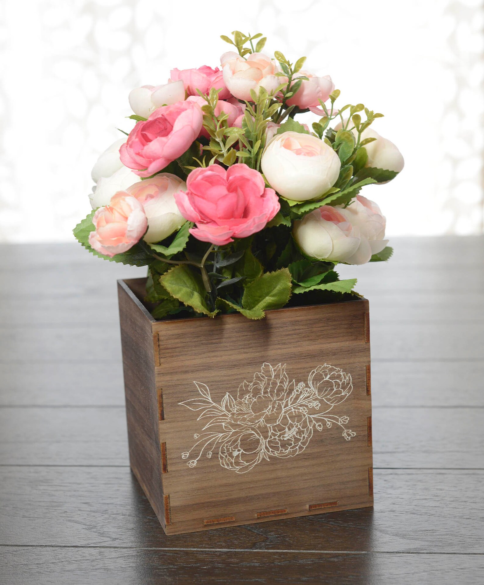 Engraved Walnut Box Gift for Friends - Etsy