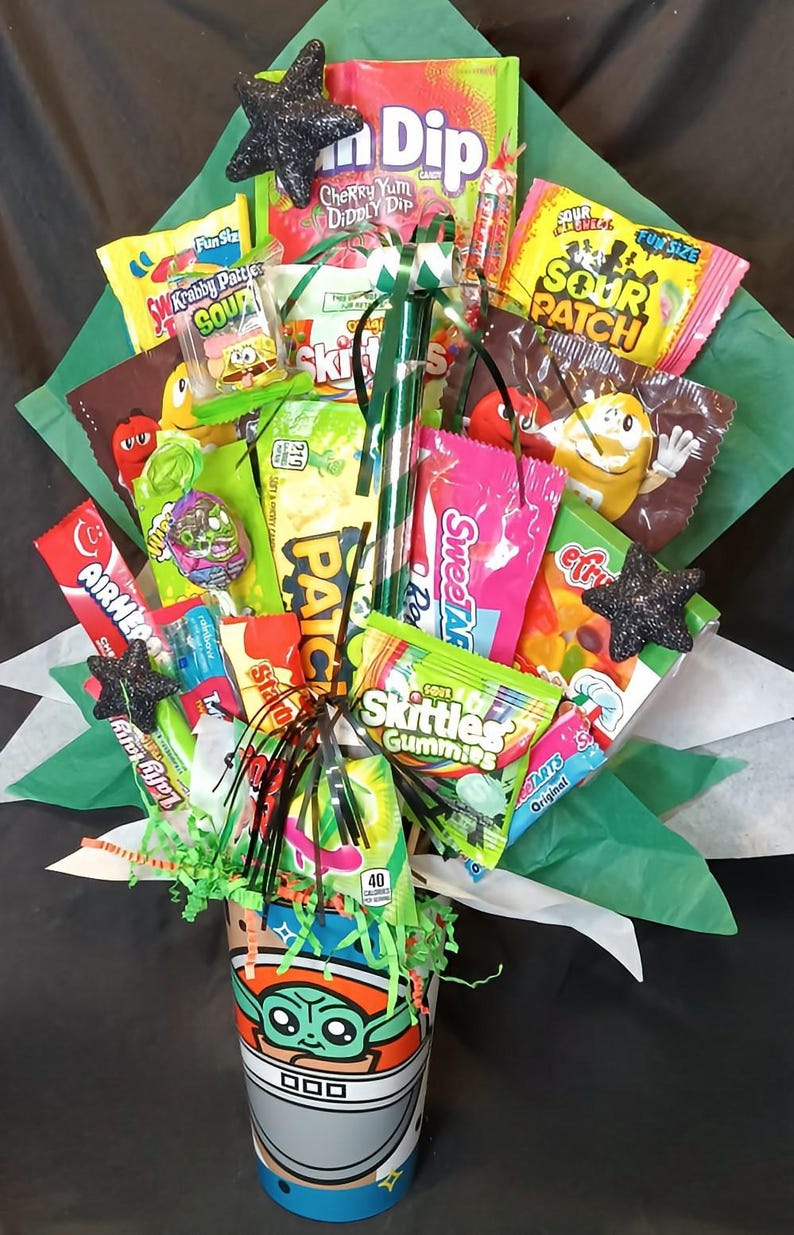 Grogu Candy Bouquet Gift, Baby Yoda Candy Gift, Mandalorian Gift for ...