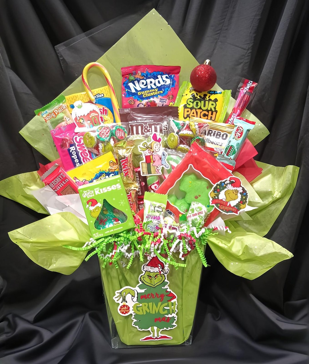 GRINCH CANDY BOUQUET, the Grinch, Grinch Gift, Grinch Christmas ...