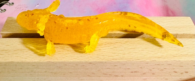 Golden Axolotl With Glow in the Dark Iridiophores. - Etsy