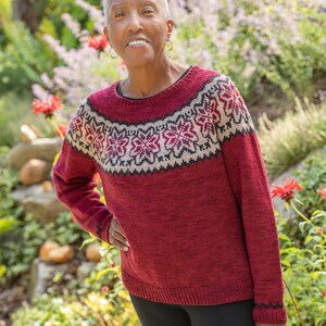 KNITTING PATTERN - Stjerne Colorwork Yoke Sweater, Pullover Pattern ...