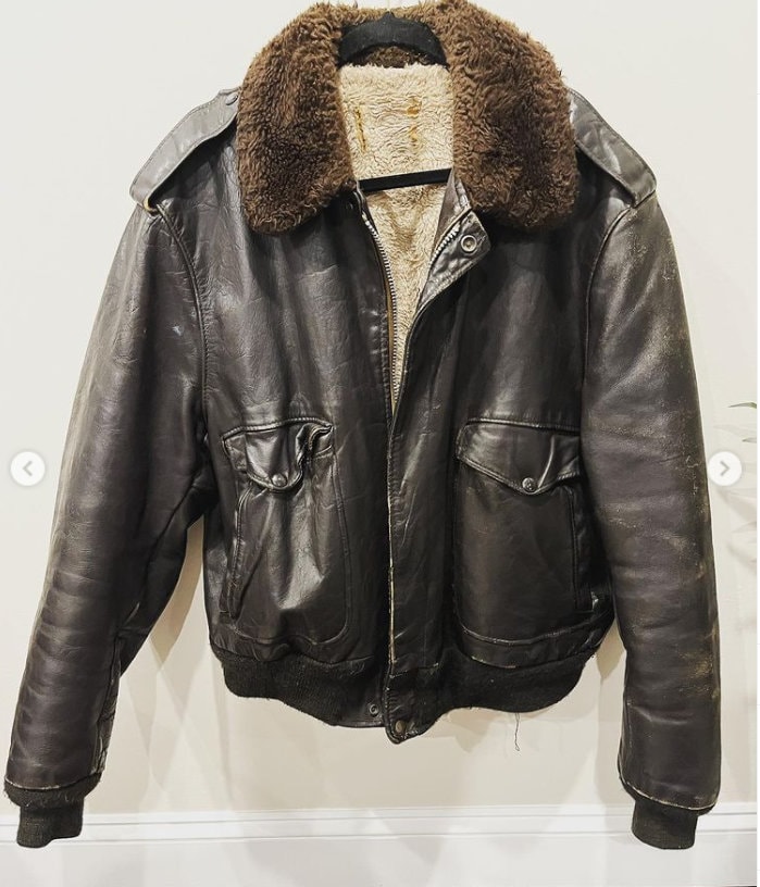 Vintage 80's Schott Sherpa/ Leather Bomber Jacket - Fits Vintage 80's Schott Sherpa/ Leather Bomber Jacket - Fits