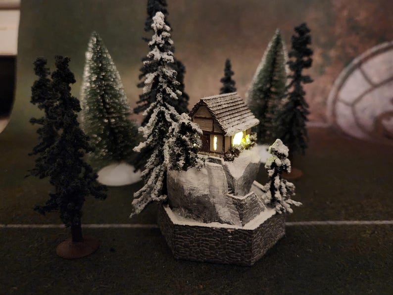 Solitude Dnd Terrain Diorama – Miniature Tabletop Terrain for Rpgs ...