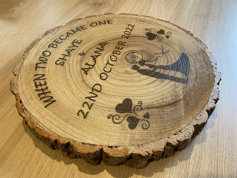 Wooden Slice Cake Stand, Fully Personalised, Beautiful Quality, Very ...