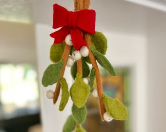 Felt Mistletoe - Etsy
