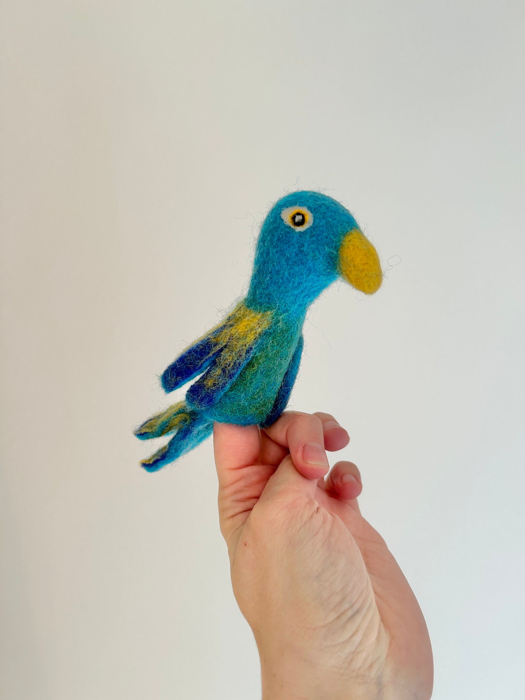 Cute Finger Puppet Parrot Made of Felt I Finger Game I - Etsy