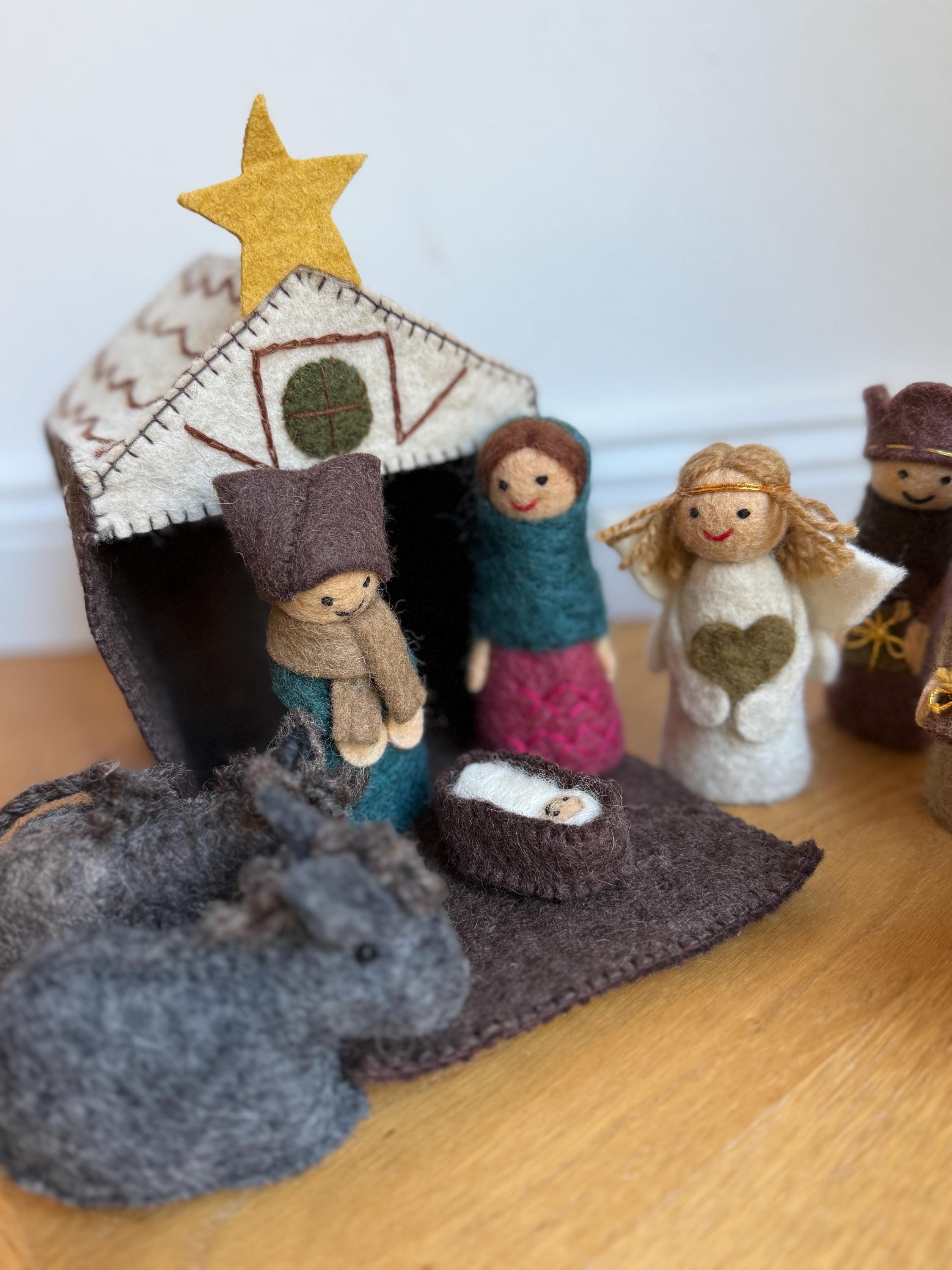 Felt Nativity Scene I Christmas Decoration I Handmade I Mary and Joseph ...