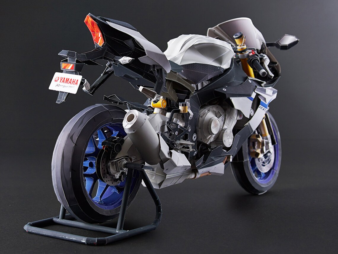 Yamaha YZF-R1M Papercraft Model, Ultra Realistic 3D DIY (PDF) - Etsy
